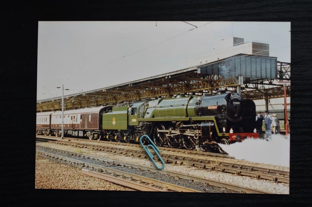 TRAIN PHOTOGRAPH OF Railway BR Locomotive No 70000 Britannia (E89) £1. ...