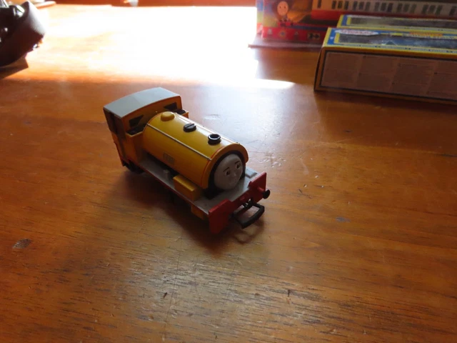 THOMAS TANK ENGINE ben shunting locomotive 00 scale EUR 49,86 - PicClick DE