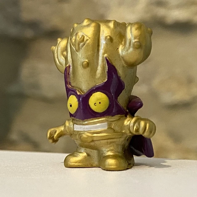 SUPERZINGS SUPERTHINGS SERIES 1 - 002 - Kactor - GOLD - SUPER RARE £10. ...