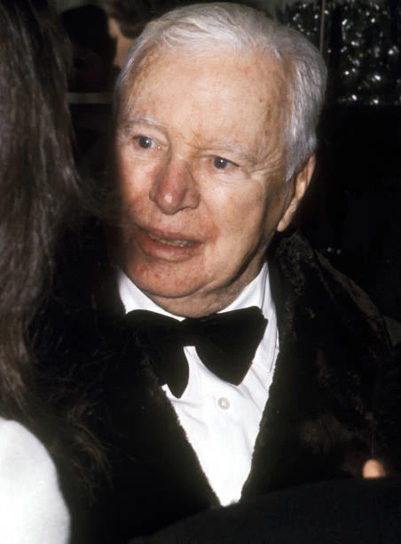 ACTOR CHARLIE CHAPLIN Leaving The Plaza Hotel New York 1972 OLD PHOTO ...