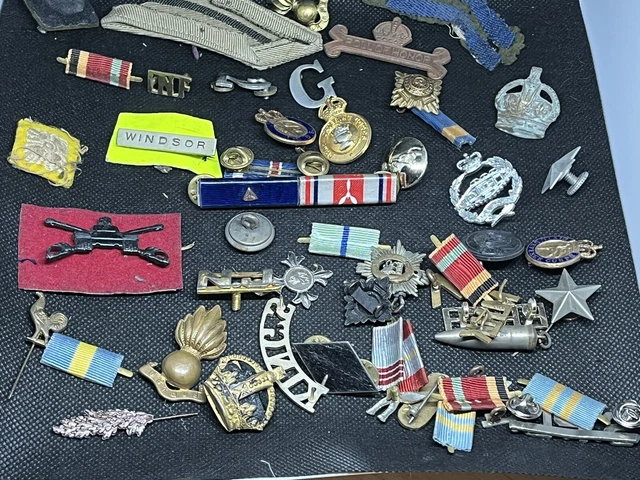 MILITARY CAP BADGES Job Lot Ww1 Ww2 Original Pieces Items Curios Lot 11 ...