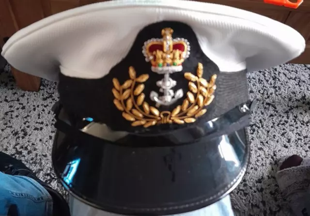 ROYAL NAVY MENS Warrant Officer's CAP SIZE 57CM GENUINE RN ISSUE Named ... ROYAL NAVY MENS Warrant Officer's CAP SIZE 57CM GENUINE RN ISSUE Named ...