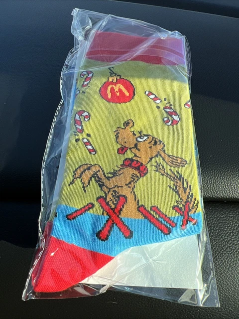 2025 MCDONALDS GRINCH Christmas Mismatch Canada Exclusive Socks | Brand ...