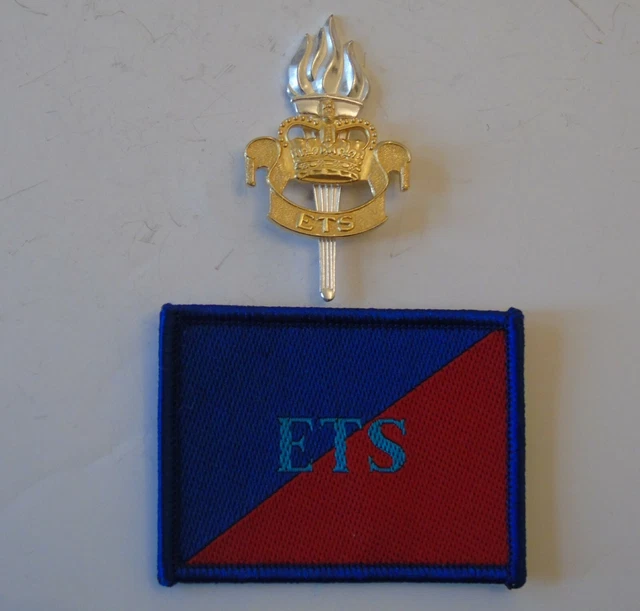 BRITISH ARMY EDUCATIONAL Training Services Officers Cap Badge & ETS TRF ...