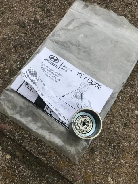 HYUNDAI LOCKING WHEEL Nut Key Only Hmz5310003 Code 83792A701 Genuine ...