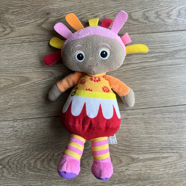 IN THE NIGHT Garden Upsy Daisy Talking Singing Plush Toy working £7.99 ...