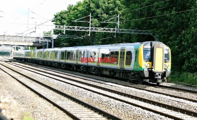 PHOTO CLASS 350 4-Car Emu No 350 126 Passing Headstone Lane On A ...