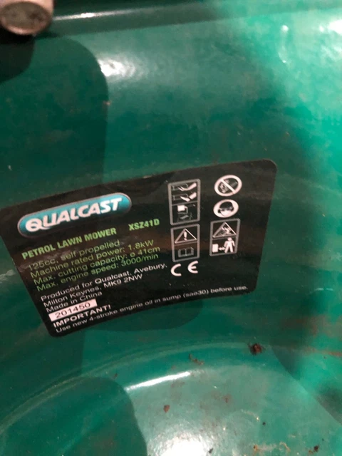 QUALCAST PETROL Lawnmower Xsz 41 D rear drive /gearbox £24.99 - PicClick UK