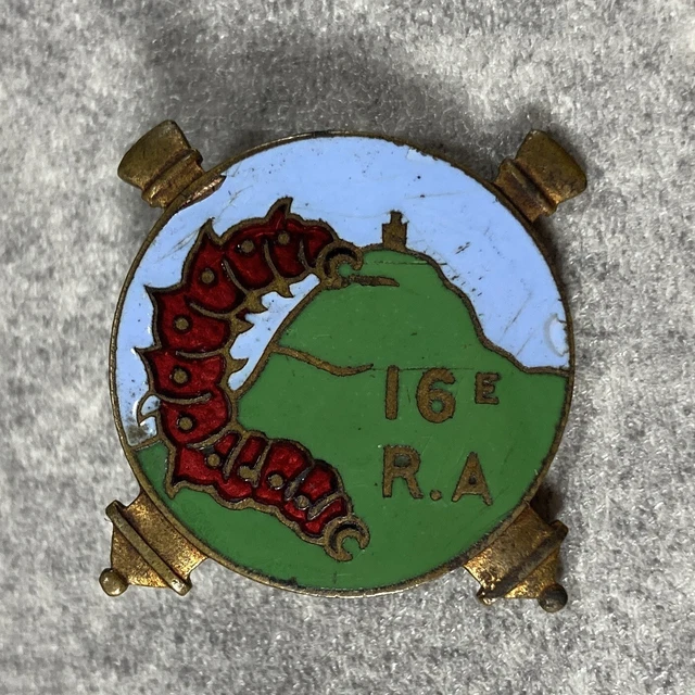 INSIGNE 16E R.A Regiment D'artillerie Divisionnaire. Chenille Chobillon ...