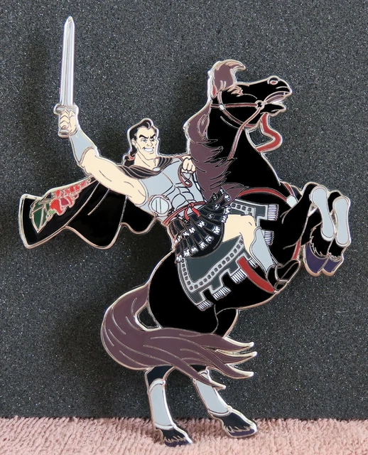 DISNEY FANTASY PIN Gaston Chess Series Knight Le 40 Jumbo Beauty & The ...