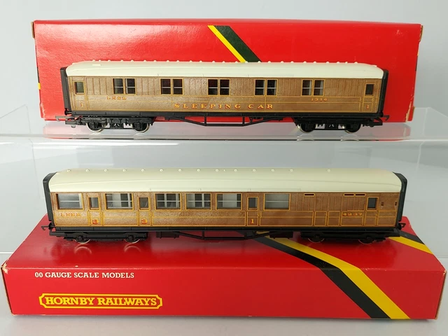 OO GAUGE HORNBY R479 LNER Sleeping Car & R436 LNER Brake Composite ...