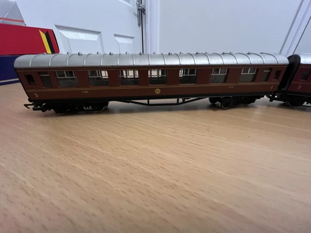 HORNBY 00 GAUGE LMS Coaches R433 x2 & R434 x1. suit Lima Bachmann £25. ...