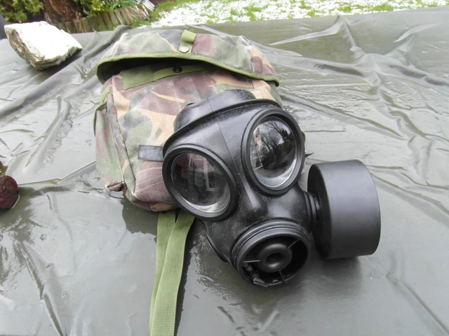 BRITISH AVON S10 Size 4 S Gas Mask Respirator w/ Filter Haversack Bag ...