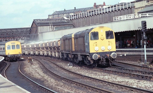 ORIGINAL 35MM COLOUR negative of 20069 BR class 20 diesel loco £2.25 ...