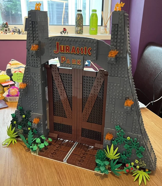 LEGO JURASSIC PARK Gates only Tyrannosaurus Rex T. Rex Rampage 75936 no ...