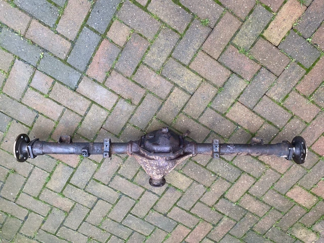 FORD ESCORT MK2 Borg Warner Rear Axle Diff And Casing. No Halfshafts £ ...