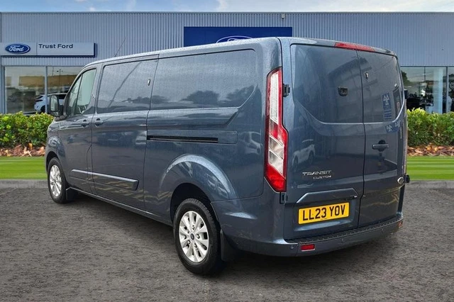 FORD TRANSIT CUSTOM 300 Limited AUTO L2 LWB FWD 2.0 EcoBlue 130ps Low ...