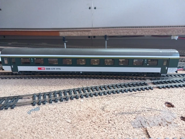 ROCO H0 SBB CFF FFS 1st class coach. £21.52 - PicClick UK