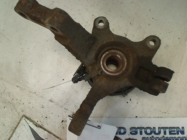 STUB AXLE LEFT FRONT Nissan Note (E11) MPV 1.4 16V (CR14DE) 2006 EUR 37 ...