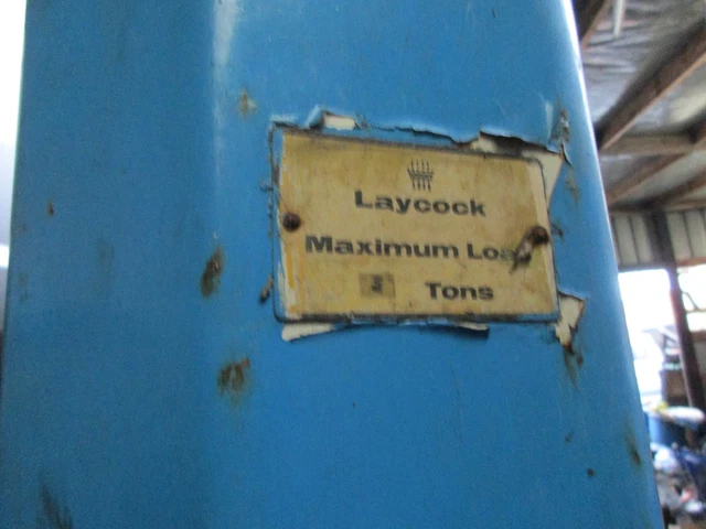 4 POST LAYCOCK Car Lift / Ramp ~ 3 Tons ~ 3 Phase ~Jacking Beam & Spare ...