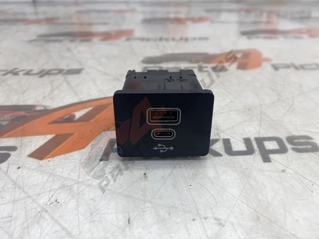 2023 FORD RANGER Wildtrak USB Port NX7T-14F014-AC 2023-2024 ...