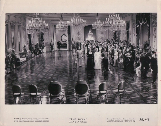 ORIGINAL 8X10 PHOTO The Swan (1956 Film) Grace KELLY Alec Guinness ...