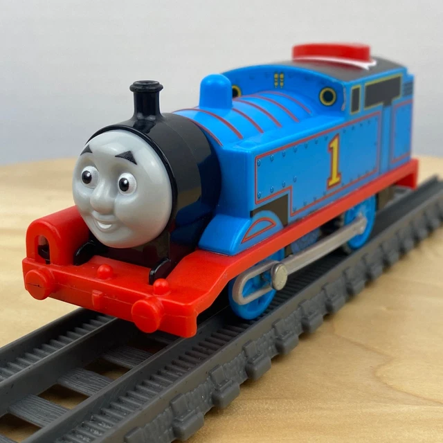 THOMAS THE TANK Engine Revolution Talking Thomas Interactive Train with ...