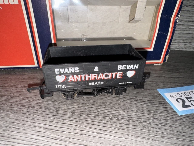 LIMA 00 GAUGE 12T Evans & Bevan Anthracite Plank Wagon Boxed $14.97 ...