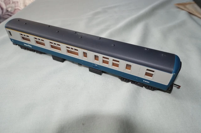 LIMA L305303 BR Mk2b BFK BRAKE CORRIDOR 1st INTER-CITY COACH UNBOXED ...