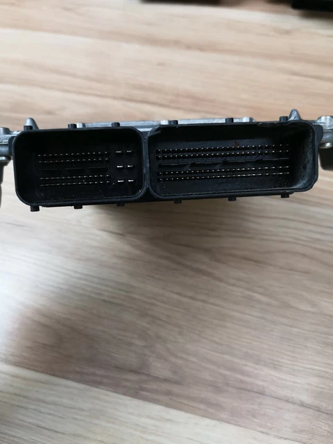 MERCEDES-BENZ W213 E - Class Engine Control Unit Module ECU A2749001000 ...