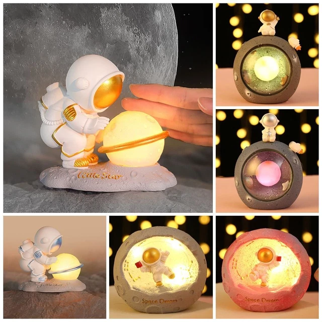 SPACEMAN NIGHT LIGHT Led Night Light Astronaut Desk Lamp Galaxy ...