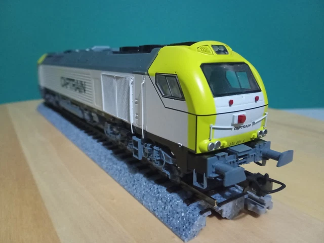 SUDEXPRESS HO GAUGE Stadler Euro 4000 Diesel Locomotive Captrain ...