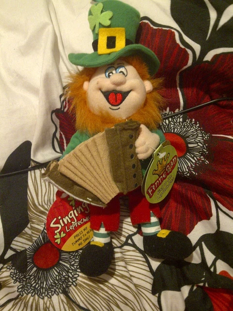 ALLIED IRISH LUCKY Finnegan Leprechaun Playing Accordion Soft Toy Tags ...