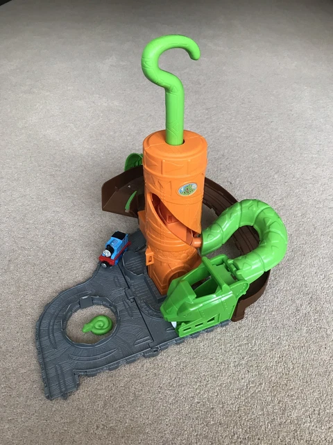 THOMAS AND FRIENDS Take-n-Play Rattling Railsss inc Diecast Thomas ...