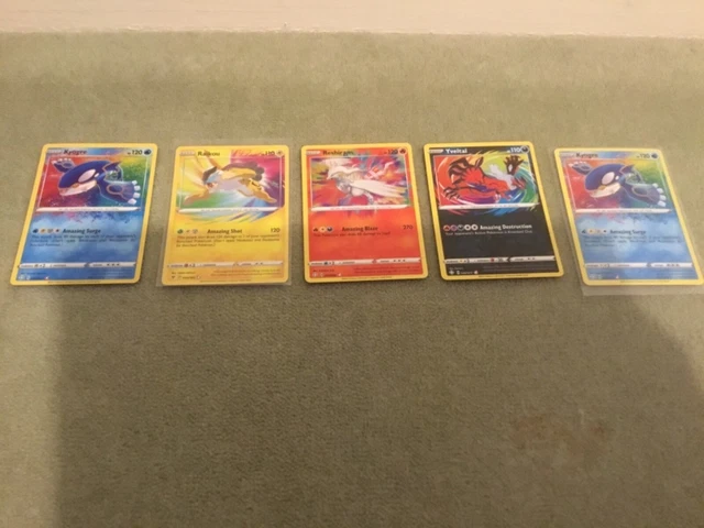 GUARANTEED AMAZING RARE. Lot of 20 random Pokemon Cards plus amazing ...