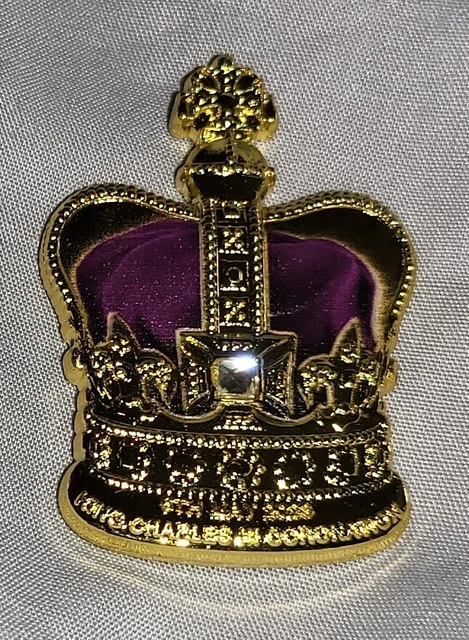 KING CHARLES III Coronation 3D Gold Coin Signed Faux Diamond God Save ...