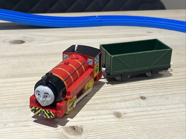 THOMAS TRACKMASTER VICTOR battery train £12.00 - PicClick UK
