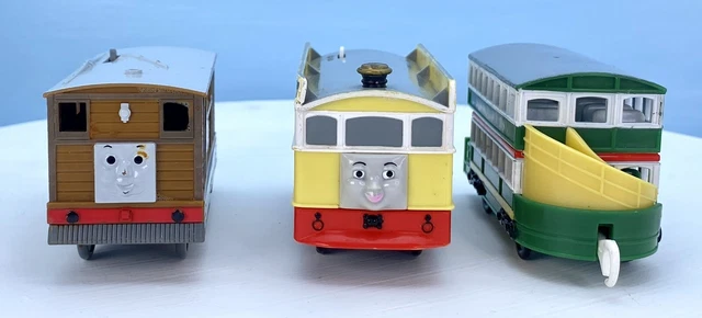 THOMAS & FRIENDS Motorised Flora Coach & Tram 2008 Hit , Toby Carriage ...