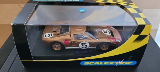SCALEXTRIC C2465 FORD GT40 MkII 1966 Le Mans N. 5, Inutilizzato Nuovo ...