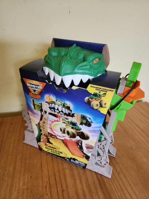 MONSTER JAM SPIN Master Dragon Dungeon of Doom Mini Jams Playset BNIB ...