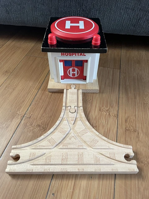THOMAS & FRIENDS Wooden Railway Sodor Hospital £20.00 - PicClick UK