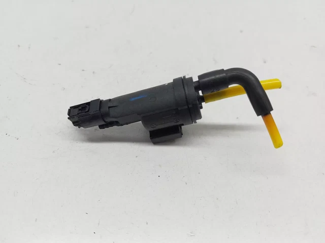 MERCEDES BENZ S-CLASS W221 Changeover Vacuum Solenoid Pump 2011 ...