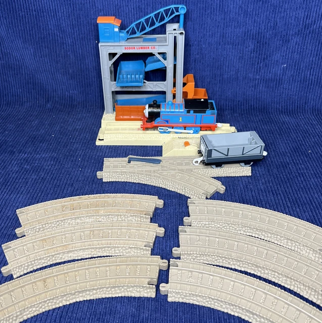 THOMAS & FRIENDS Trackmaster Sodor Lumber Yard Expansion Track Set ...