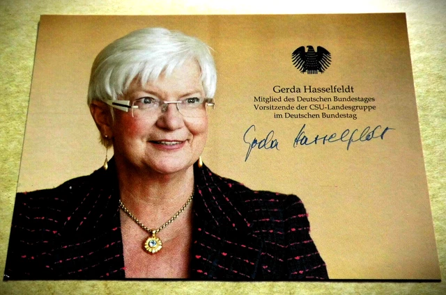 GERDA HASSELFELD - Deutsche Politikerin - Karte mit Original-Autogramm ...