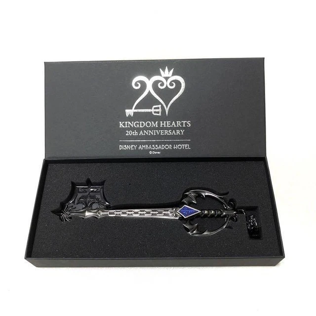 KINGDOM HEARTS 20TH Anniversary Ambassador Hotel Keyblade Room Key £239 ...