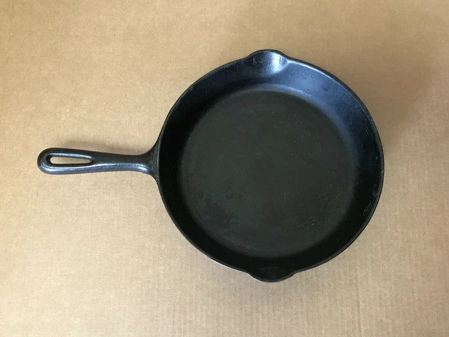 VINTAGE FINDLAY & Gsw Double Logo Cast Iron Skillet Fry Pan Sit Flat 8 ...