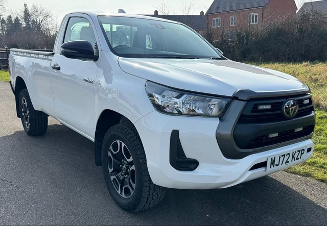 2022 TOYOTA HILUX 2.4D-4D Active Single Cab Pick Up 4x4 4WD *26,170 ...