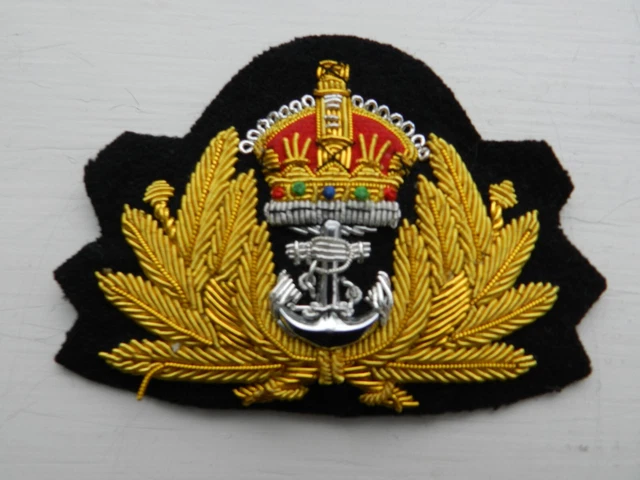 WW2 PATTERN ROYAL Navy Officer's King's Crown Cap Badge. New £13.96 ...