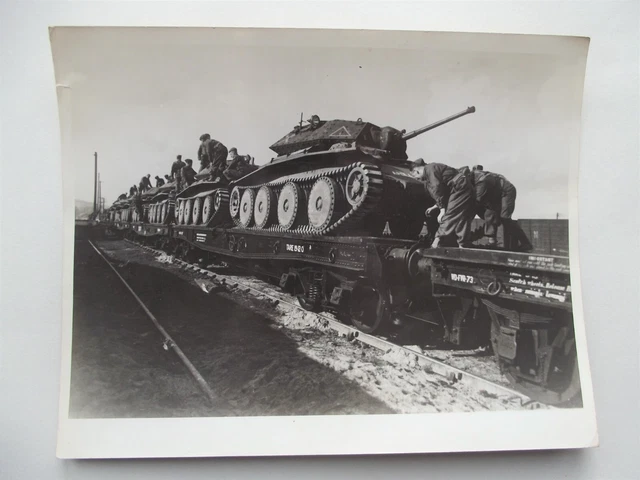 WW2 BRITISH OFFICIAL Press Photograph 18-Ton Cruiser Tanks In Transport ...