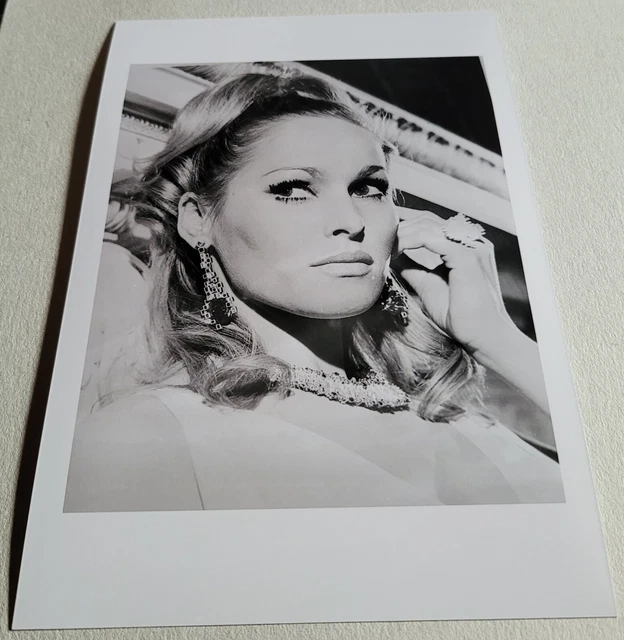 SCHAUSPIELERIN URSULA ANDRESS Erotik/Film-Star-Foto, Format ca. 13 x 19 ...